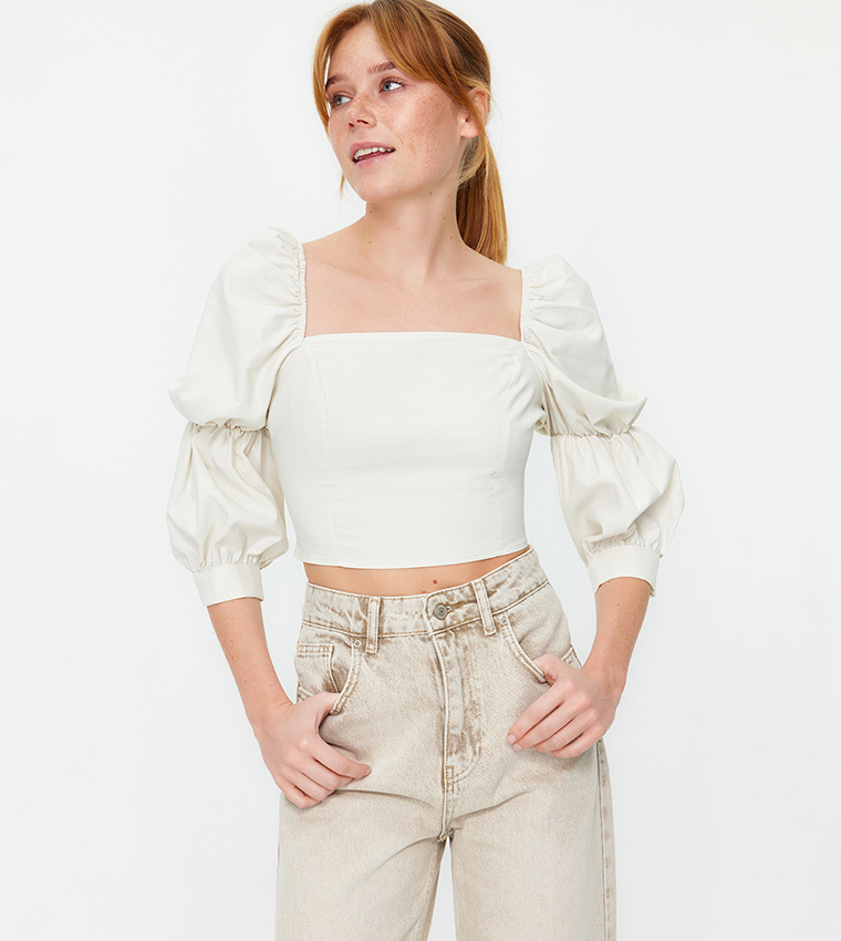 Buy Trendyol Solid Balloon Sleeves Crop Top In Beige | 6thStreet Saudi ...