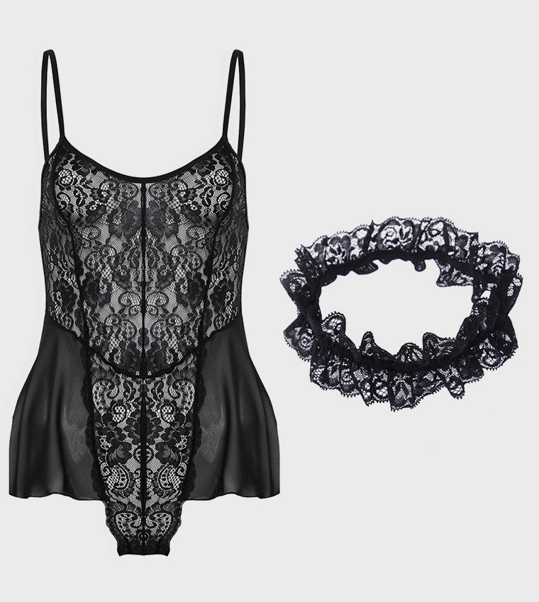 Buy Trendyol Lace Snap On Bodysuit With Garter In Black | 6thStreet Qatar