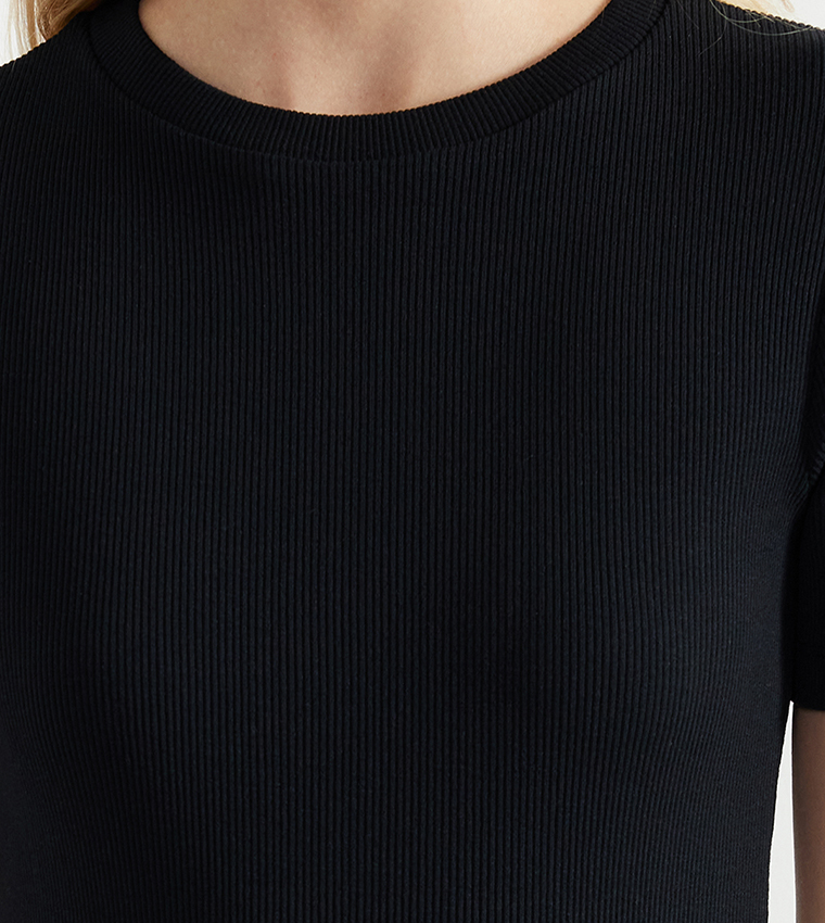 Buy Trendyol Ribbed Short Sleeves Bodycon Dress In Black 6thstreet Uae