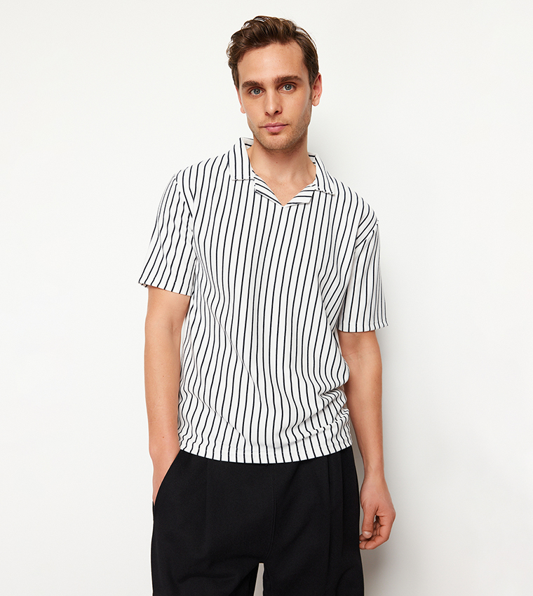 Buy Trendyol Striped Revere Collar Shirt In Navy | 6thStreet UAE