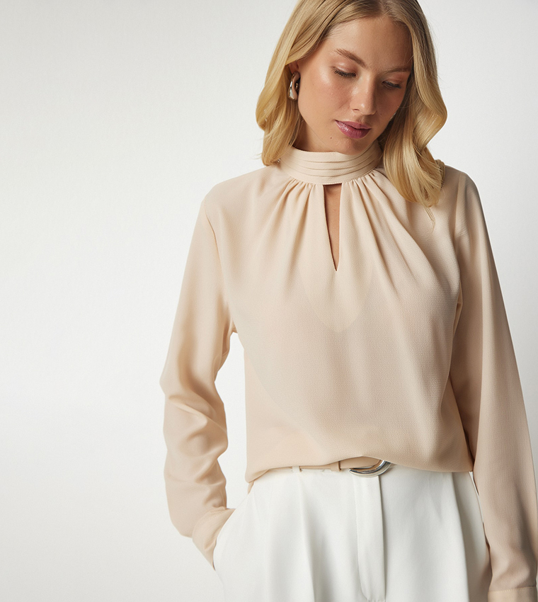 Buy Happiness İstanbul Keyhole Neck Flowy Crepe Top In Beige ...