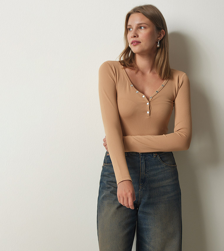 Buy Happiness İstanbul Ribbed Button Detail Knitted Top In Beige ...