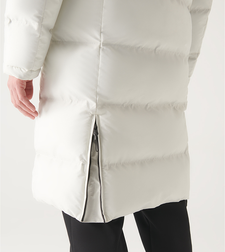 Buy Avva Quilted Longline Puffer Jacket In White | 6thStreet Qatar