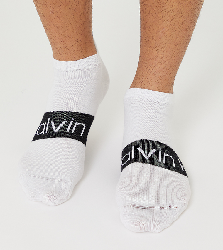 Buy Calvin Klein Intense Power Socks 2 Pack In White | 6thStreet Saudi ...
