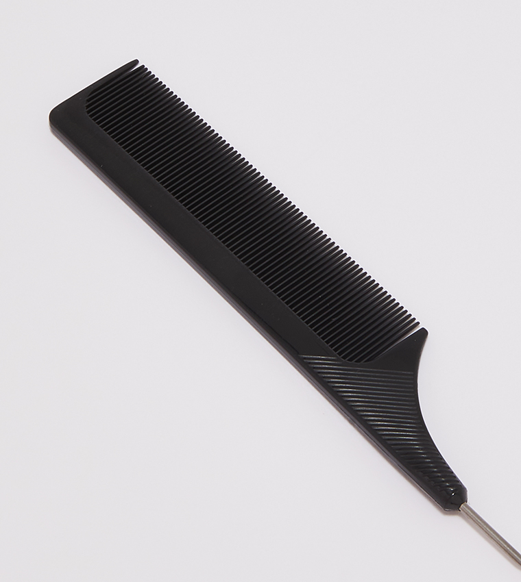 Buy Ikonic Heat Resistant Comb In Black | 6thStreet Oman