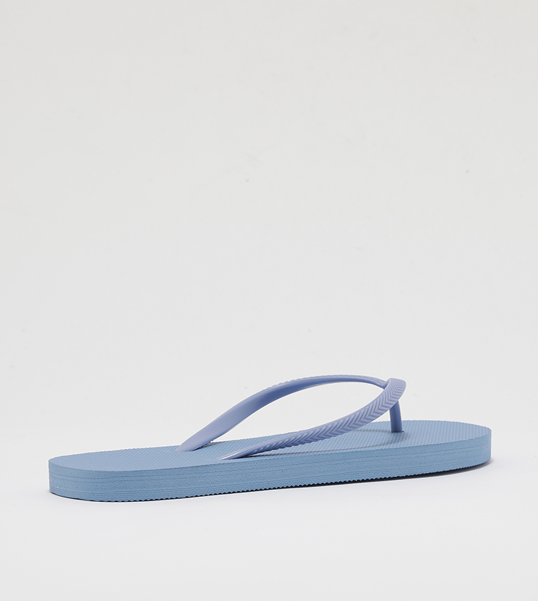 Buy Aeropostale Solid Basic Flip Flops In Purple | 6thStreet UAE