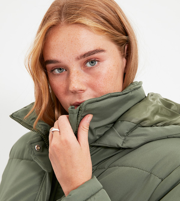 Buy Trendyol Hooded Zipper Down Jacket In Khaki | 6thStreet UAE