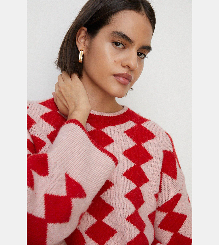 Buy Oasis Cosy Vertical Zig Zag Knit Sweater In Red | 6thStreet Qatar