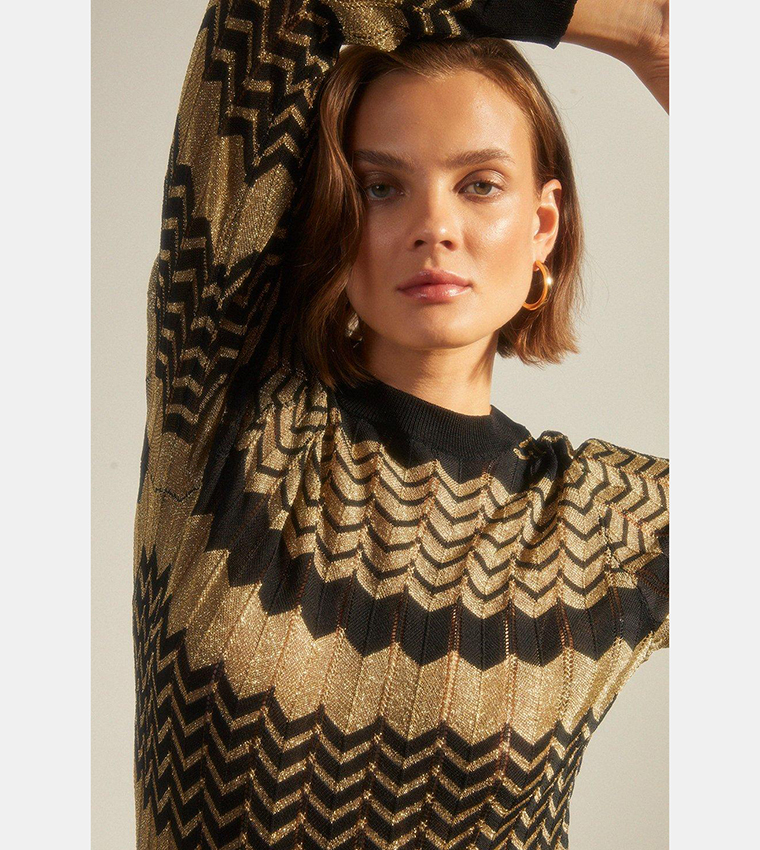Buy Oasis Sparkle Zig Zag Knit Sweater In Black | 6thStreet Qatar