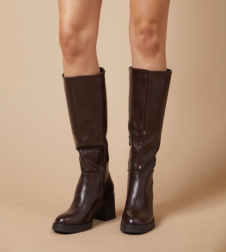 Buy Oasis Katrina Block Heel Platform Knee Boots In Brown | 6thStreet UAE