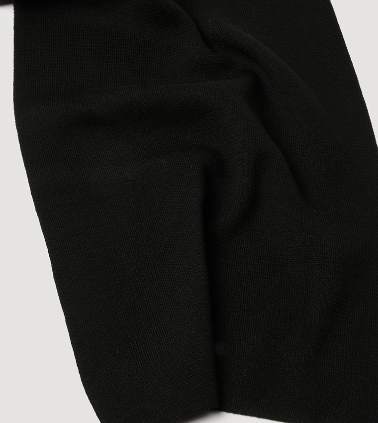 Buy Burton Solid Knitted Smart Scarf In Black | 6thStreet Qatar