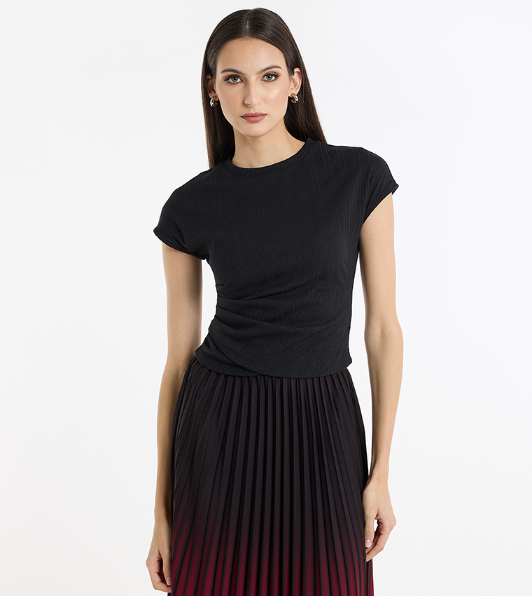 Buy BCBG Ribbed Ruched Side Knit Top In Black | 6thStreet UAE