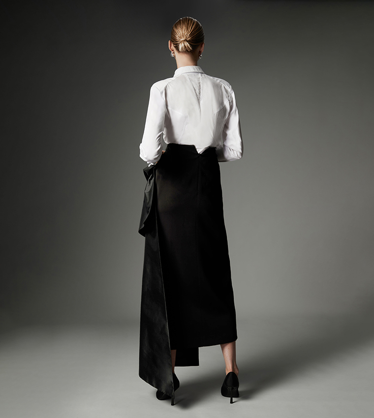 Buy Karen Millen Bow Detail Crepe Wrap Over Skirt In Black | 6thStreet UAE