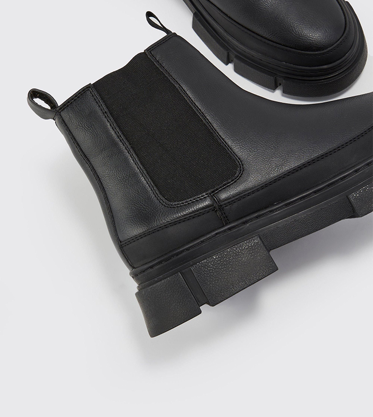 Buy BoohooMAN Track Sole Chelsea Boots In Black | 6thstreet Saudi Arabia