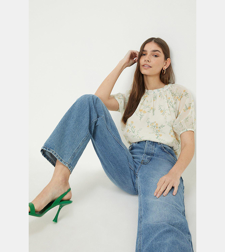 Buy Dorothy Perkins Ivory Floral Chiffon Top In White 6thstreet Qatar