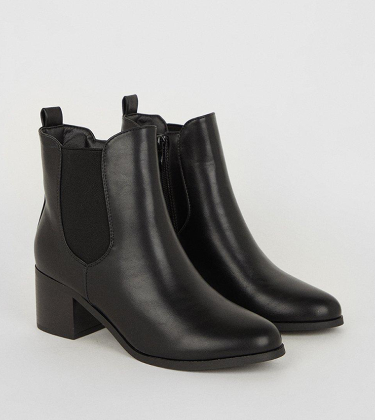Buy Dorothy Perkins Maia Block Heel Chelsea Boots In Black | 6thStreet ...