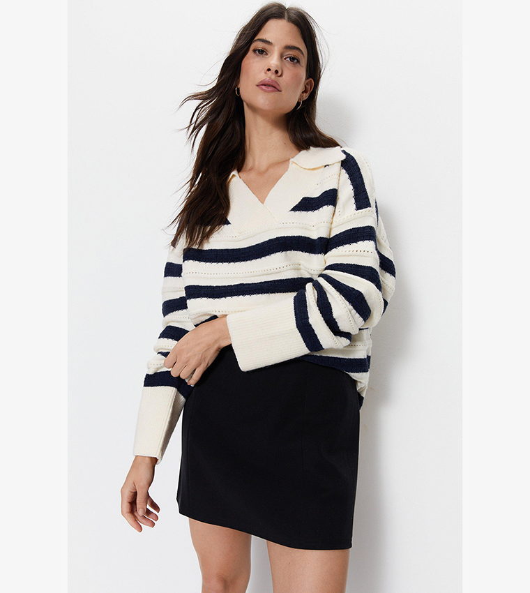 Buy Warehouse Tailored Seam Detail Pelmet Skirt In Black | 6thStreet UAE