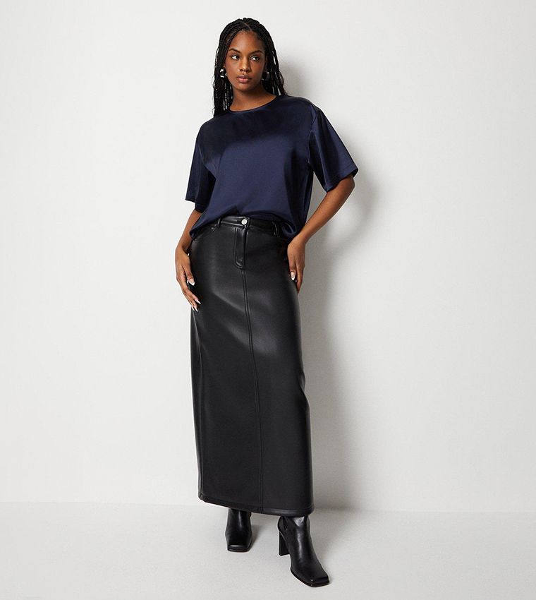 Buy Warehouse Boxy Fit Satin Crepe Top In Navy | 6thStreet Saudi Arabia