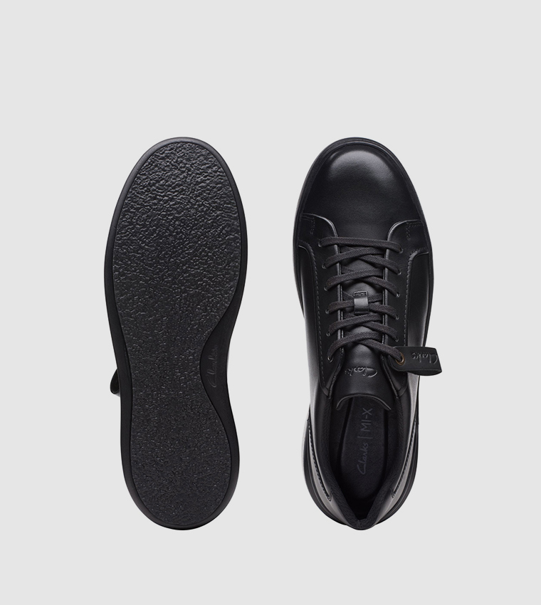Buy Clarks Court Lite Move Low Top Sneakers In Black | 6thStreet Saudi ...