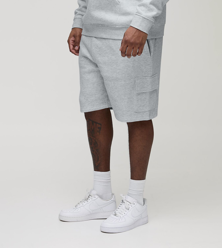 Buy BoohooMAN Plus & Tall Loose Fit Mid Length Cargo Shorts In Grey ...