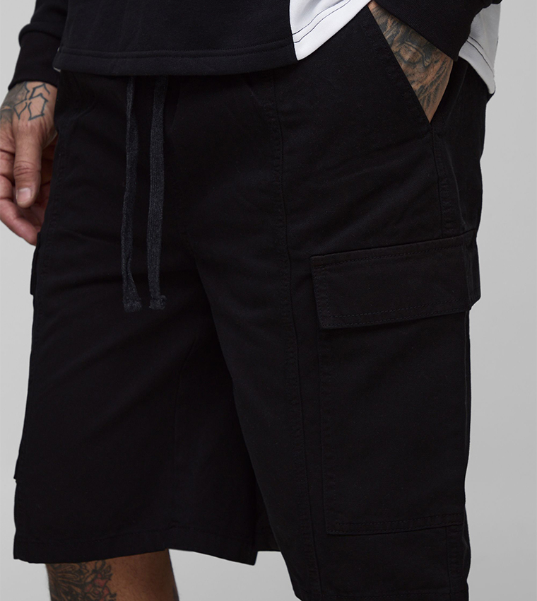 Buy BoohooMAN Tall Seam Detail Cargo Shorts In Black | 6thStreet Kuwait
