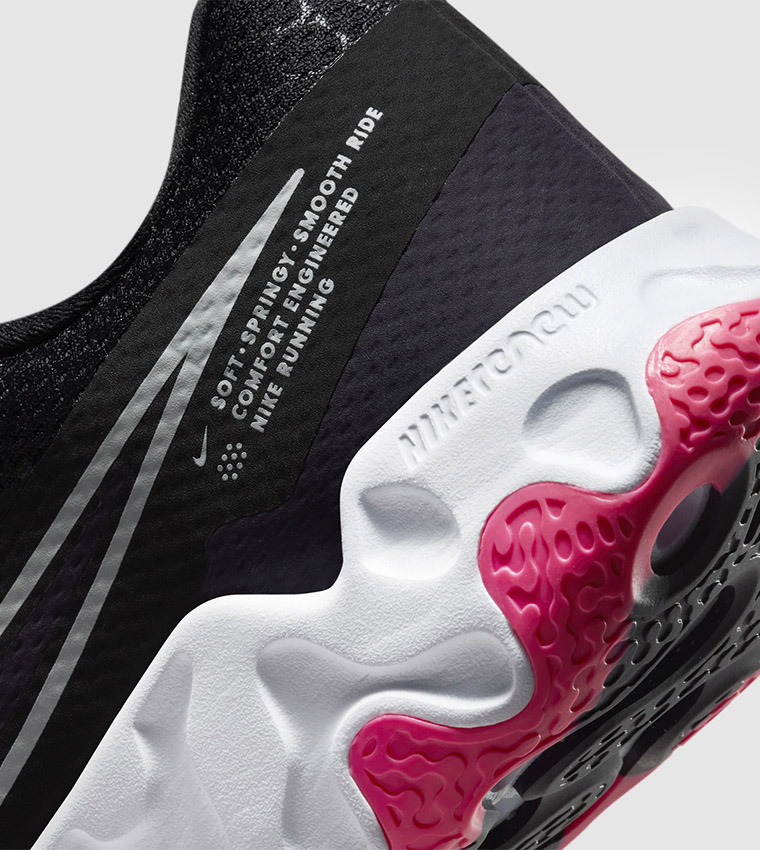 Buy Nike Wmns Nike Renew Ride 2 Shoes In Black | 6thStreet Saudi Arabia