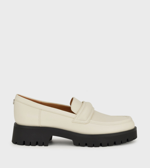 Buy Nine West GURY Textured Slip On Loafers In Beige | 6thstreet UAE