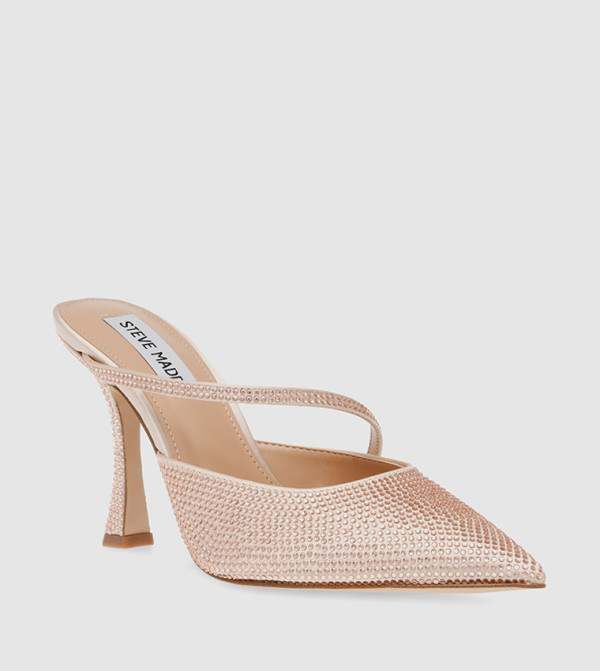 Shop Steve Madden Online | Buy Latest Collections On 6thStreet Qatar
