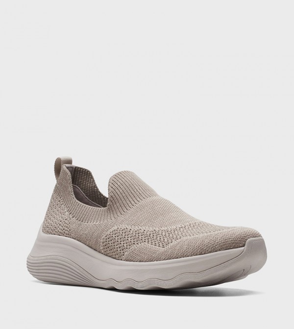 Shop Clarks Online | Buy Latest Collections On 6thStreet Qatar