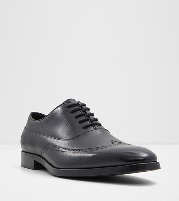 Shop Formal Shoes For Men Online | 6thStreet Kuwait