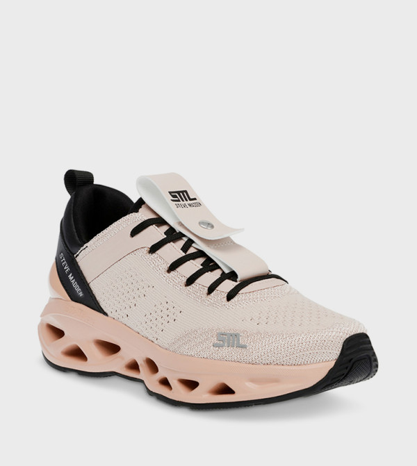 Shop Steve Madden Online | Buy Latest Collections On 6thStreet Qatar