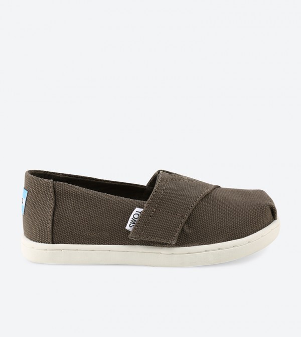 Buy Toms Tiny Toms Classic Slip Ons Green In Green | 6thStreet Kuwait
