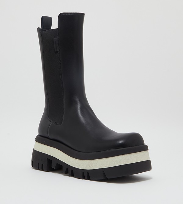 Buy Charles & Keith Rainier Platform Chelsea Boots In Black | 6thStreet ...