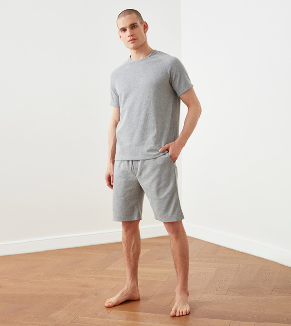 Buy Trendyol Waffle Fabric Pajamas Set In Grey | 6thStreet Oman