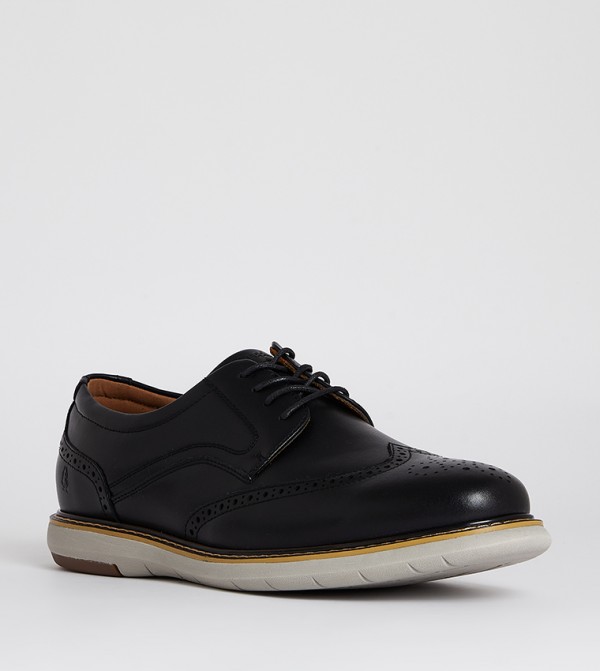Buy Hush Puppies PAUL Round Toe Brogues In Black | 6thStreet UAE
