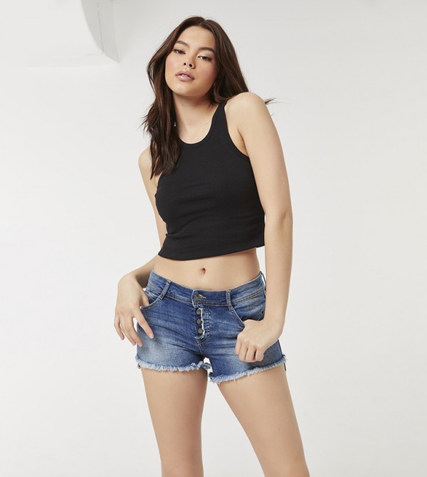 Buy Ardene Raw Edge Jean Shorts In Blue | 6thStreet Kuwait