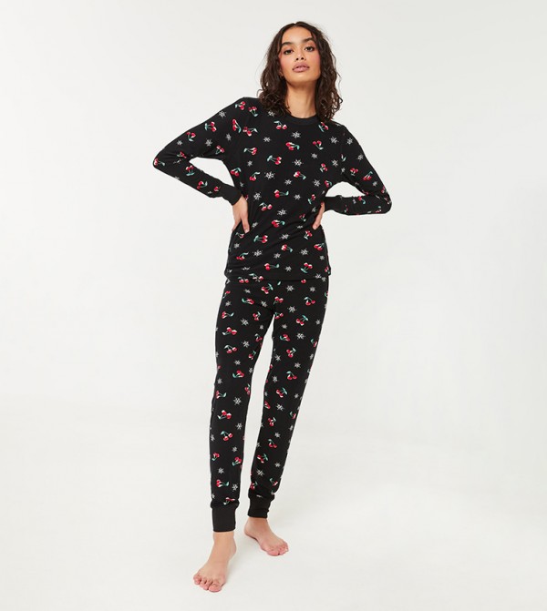 Buy Ardene Donut Super Soft Pyjama Set In Multiple Colors | 6thStreet ...