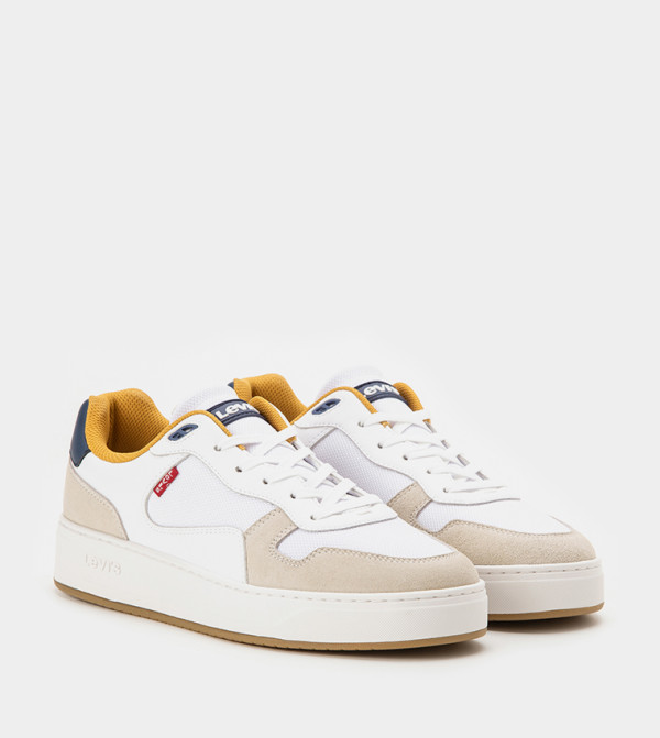 Buy Levi's Color Block Lace Up Sneakers In White | 6thStreet Bahrain