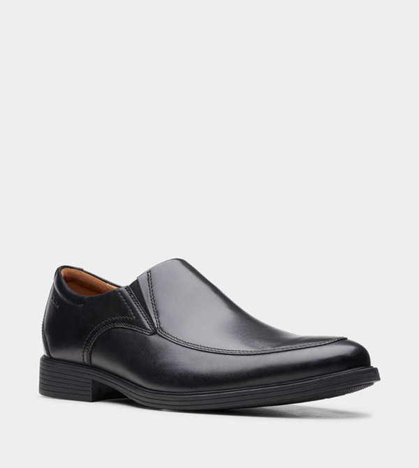 Buy Clarks Whiddon Step Slip On Formal Shoes In Black | 6thstreet Qatar