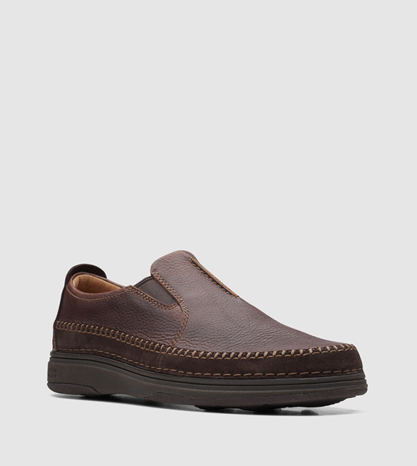 Buy Clarks Nature 5 Walk Slip On Casual Shoes In Brown | 6thstreet Qatar