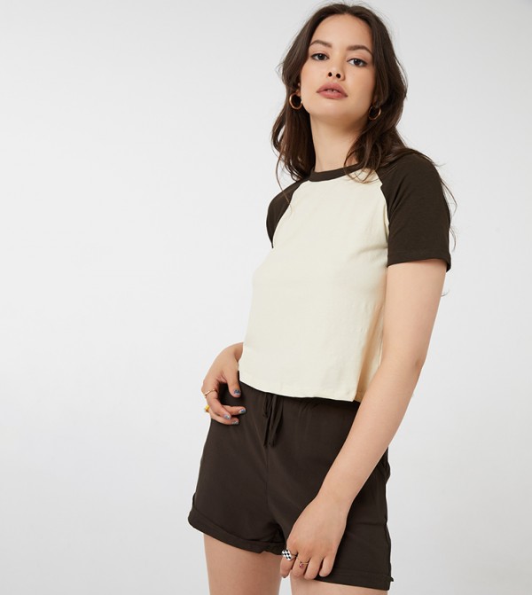 Buy Ardene Basic Boxy Raglan T Shirt In Brown | 6thStreet UAE