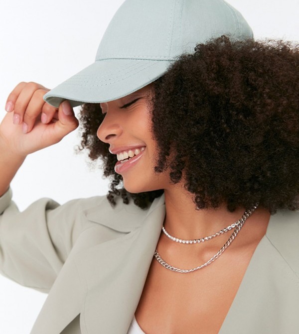 Buy Trendyol Basic Baseball Cap In Green | 6thStreet Qatar