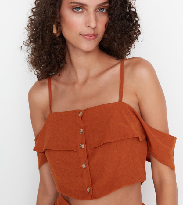 Buy Trendyol Cold Shoulder Button Closure Crop Top In Brown | 6thStreet ...
