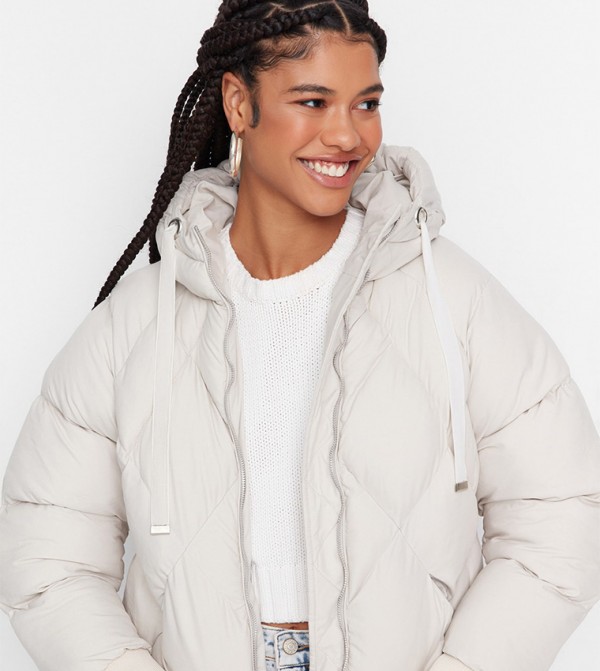 Buy Trendyol Oversized Hooded Inflatable Coat In Beige | 6thStreet Qatar
