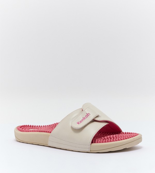 Buy Kenkoh Logo Detail Slide Sandals In Pink | 6thStreet Saudi Arabia