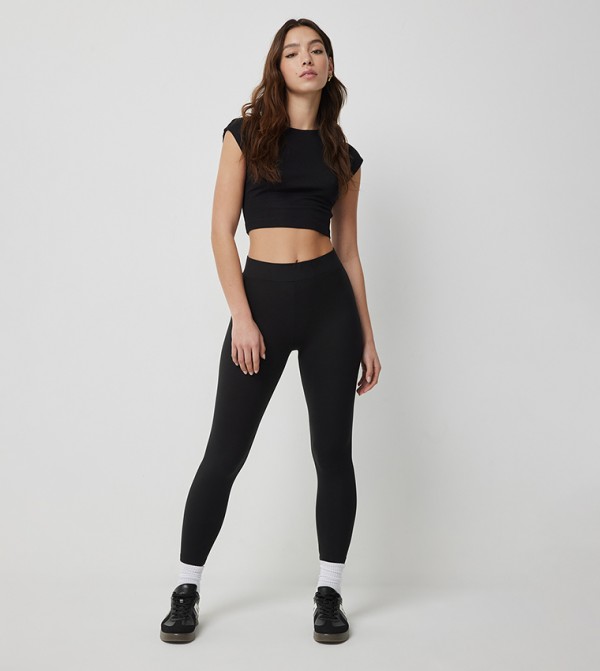 Buy Ardene Solid Elastic Waist Leggings In Black | 6thStreet Saudi Arabia