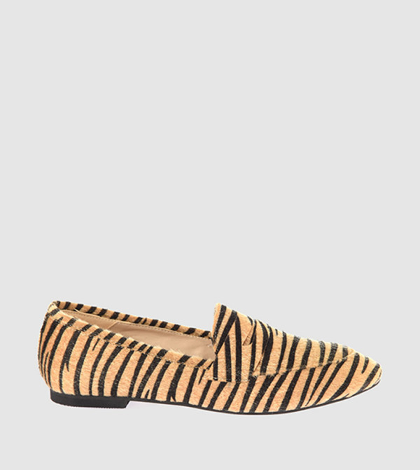 Buy Trendyol Zebra Patterned Classic Loafers In Brown | 6thStreet Saudi ...