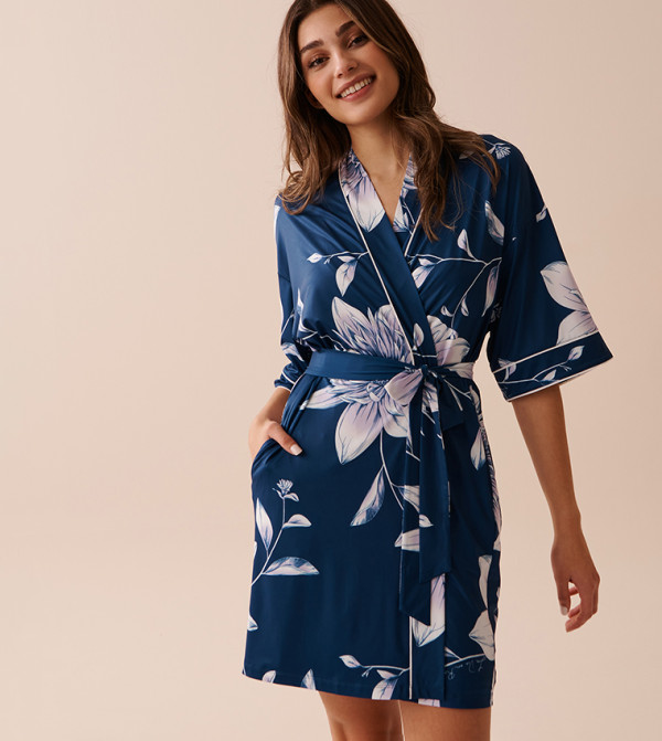 Buy La Vie En Rose Recycled Fibers Robe In Blue | 6thStreet UAE