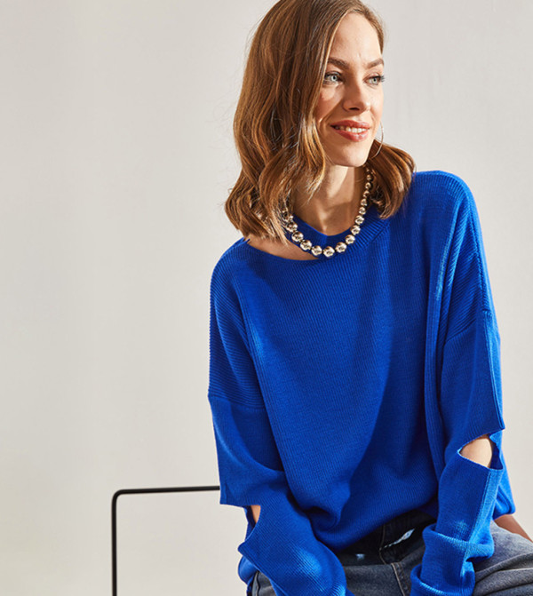 Buy Bianco Lucci Cut Out Detail Knitted Top In Royal Blue | 6thStreet ...