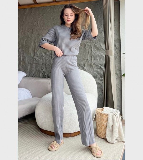 Buy Bianco Lucci Ribbed Top And Bottom Set In Grey | 6thStreet UAE